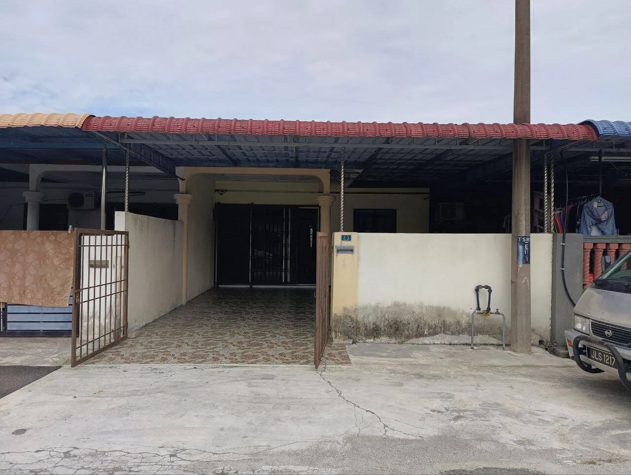RUMAH UNTUK DIJUAL DI TAMAN SRI WANGSA, BATU GAJAH • Ejen Hartanah Perak
